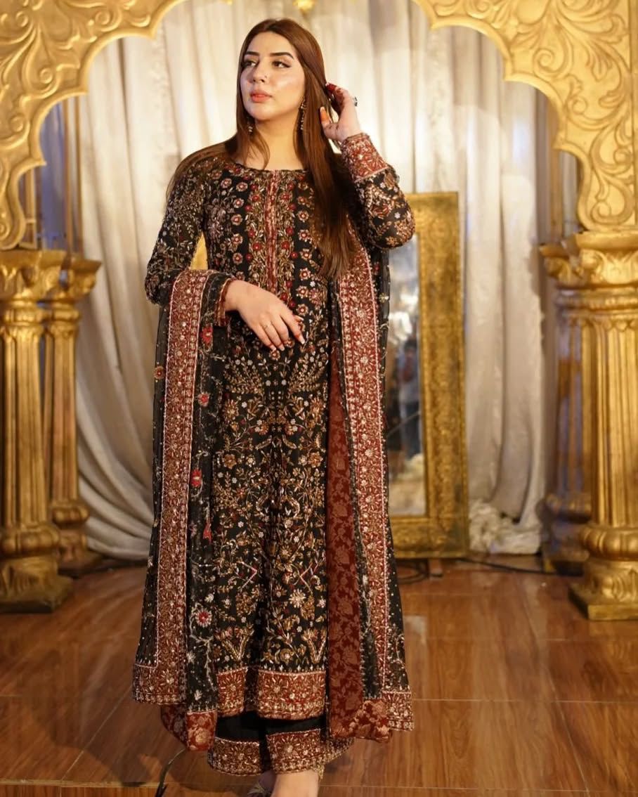 Black Floral – Nimz Collection